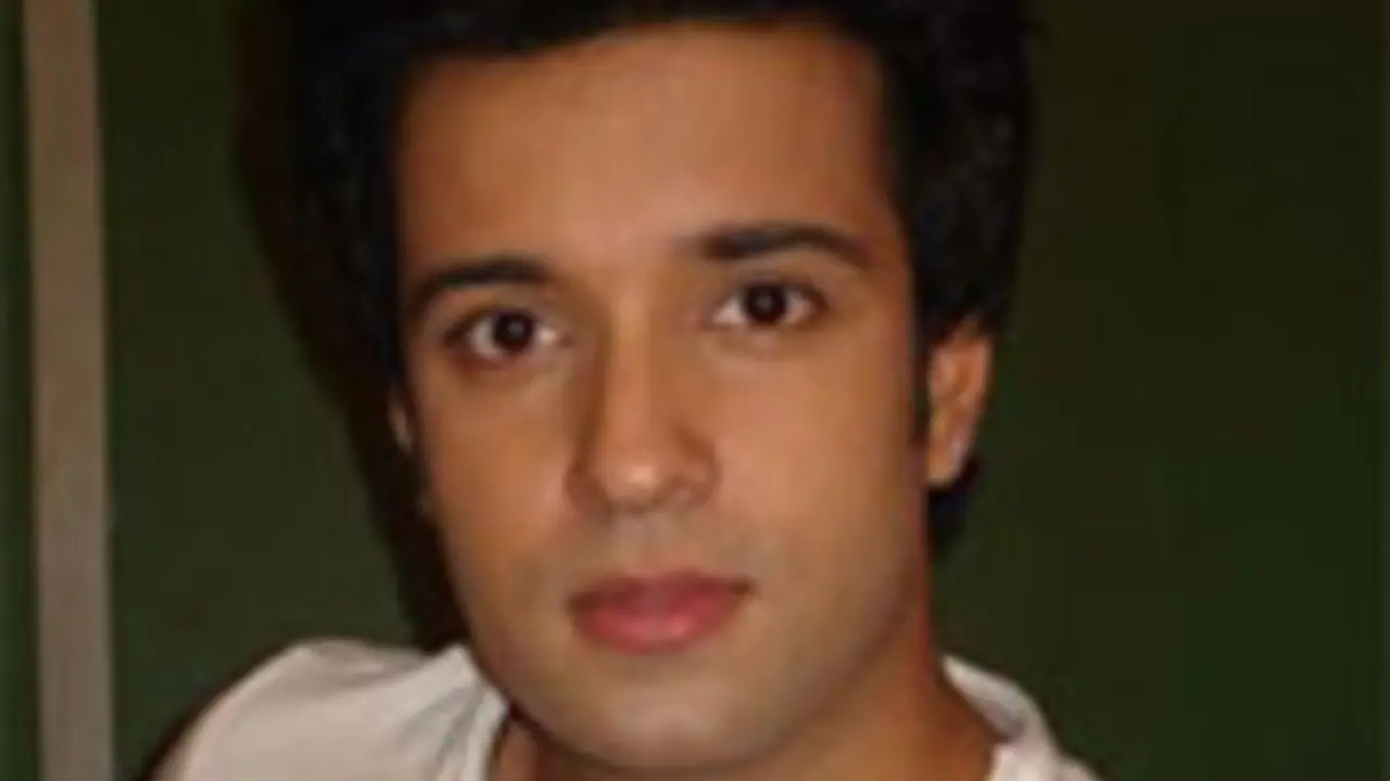 What does Amir Ali like