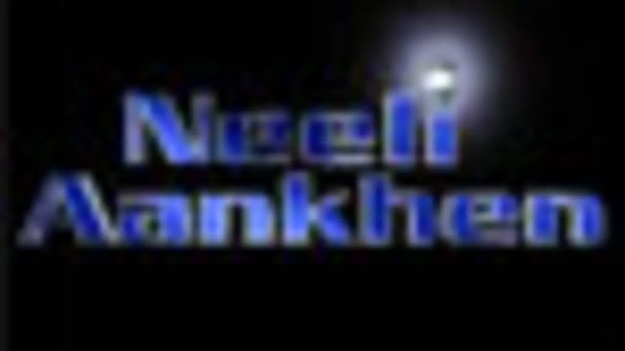 She stings with her eyes - Neeli Aankhen