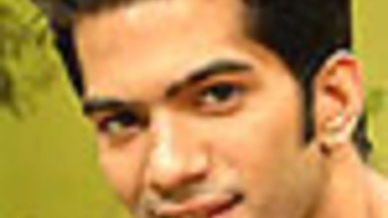 Amit Tandon in the new Zee serial, Saath Banayenge Ek Aashiyaan..