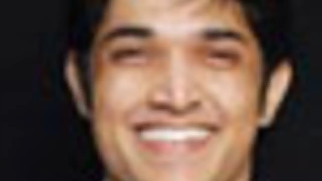 Mayuresh Wadkar in Zee's Maayka..