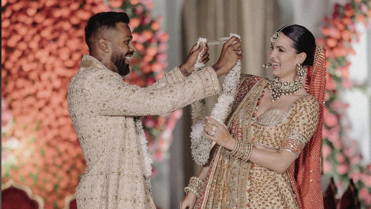 Hardik Pandya And Natasa Stankovic Ooze Regal Vibes In Their Hindu Wedding Pictures
