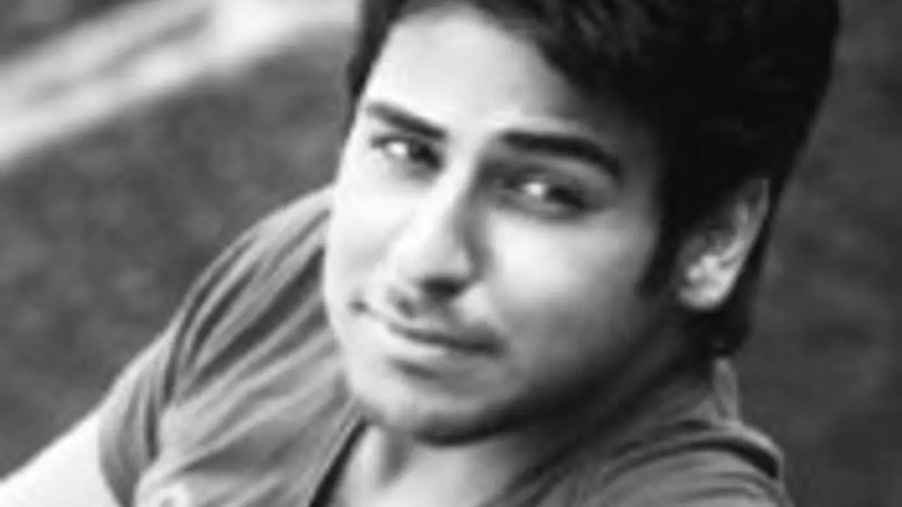 Deepak Sandhu to enter Amrit Manthan