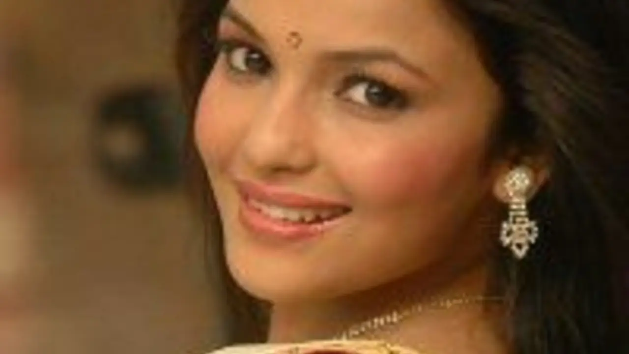 A spine-chilling Zombie sequence in FIR!