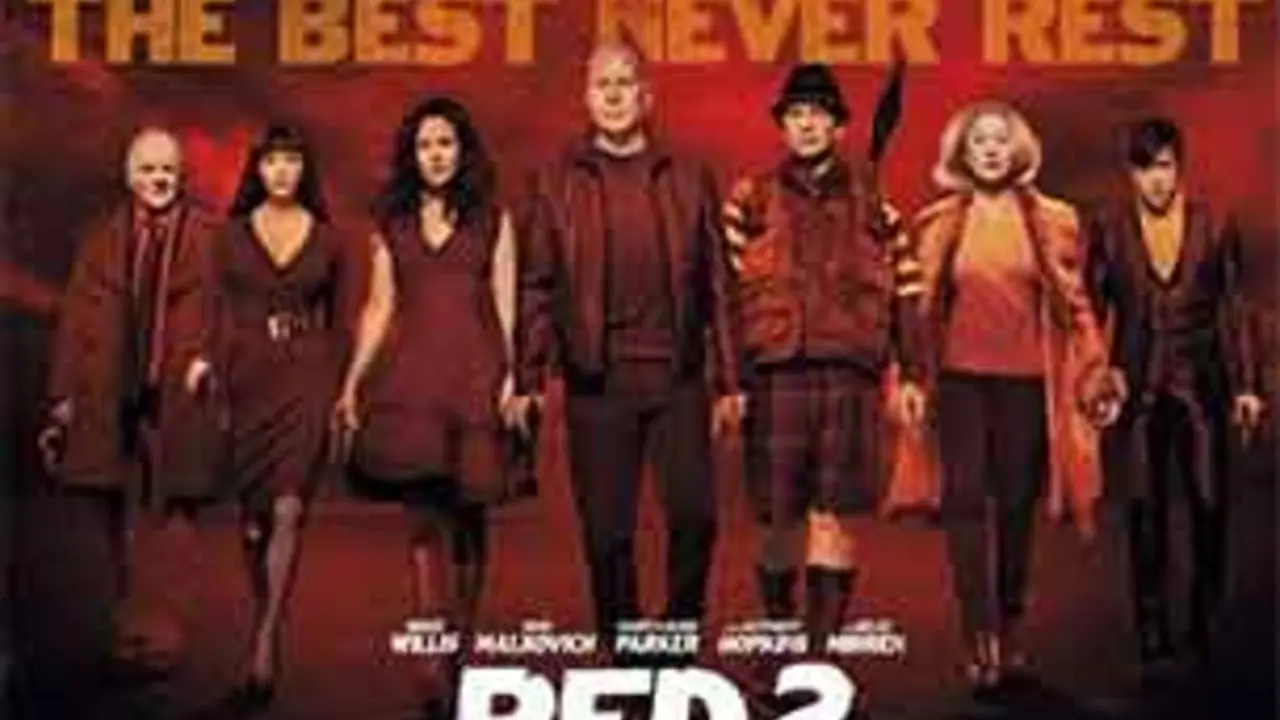 Movie Review : Red 2