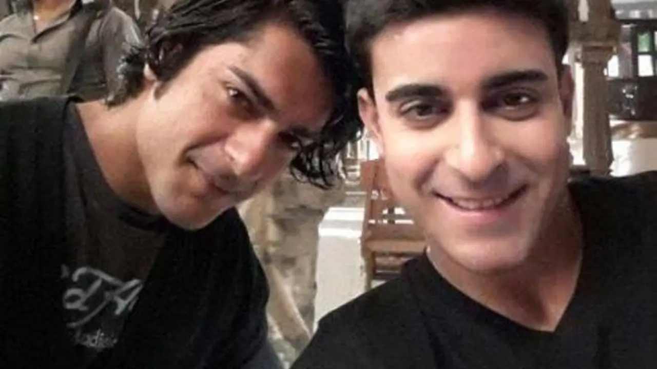 Fun behind the sets!