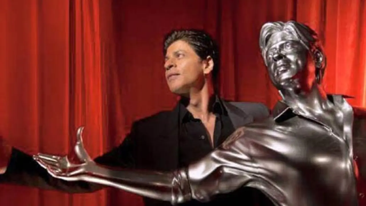 SRK gets his life-size 3D model