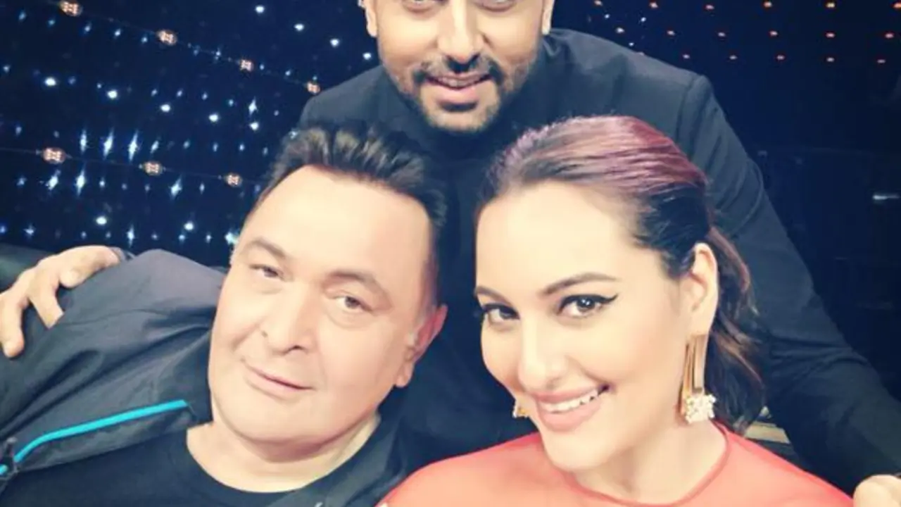 All is well cast on the sets of Indian Idol