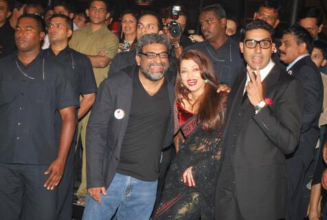 Bollywood actors Hrithik Roshan with wife Suzanne and Amitabh Bachchan ...