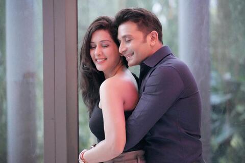 Shael on new music video Tu MILAA To: I love to sing ballet and ...