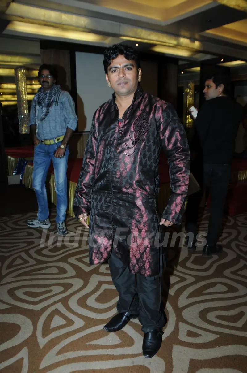 Udit Narayan launches Dashrath Rathod's Mangal phera Photo | 251474