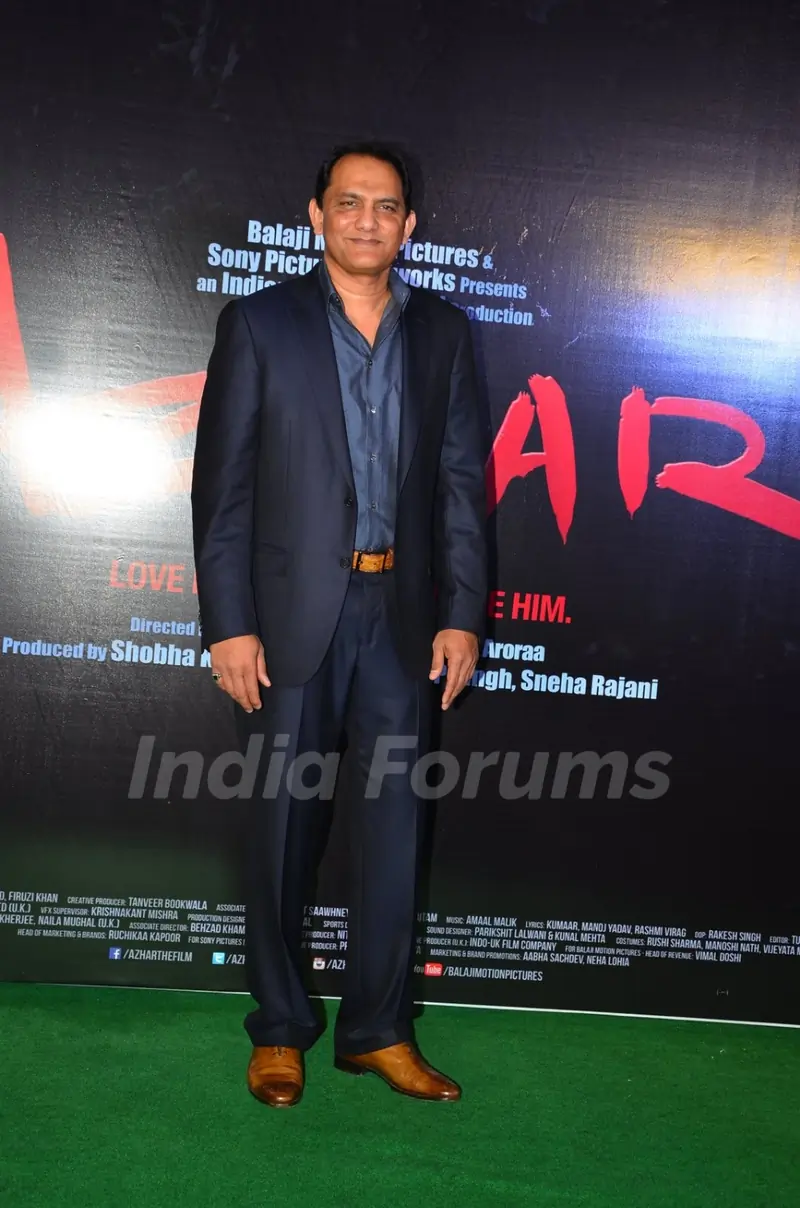 Mohammad Azharuddin at Azhar Trailer Launch Photo | 401983