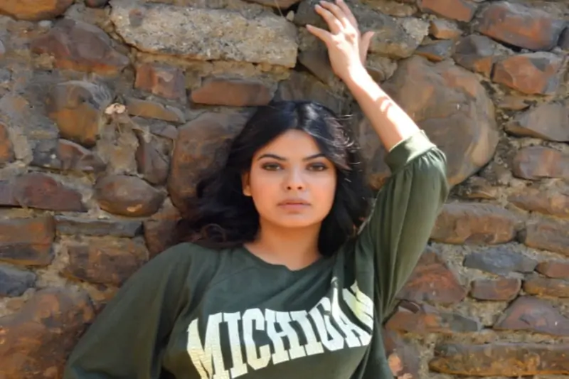 Yeh Un Dinon Ki Baat Hai fame Rashika Singh Requests People To Stay at Home