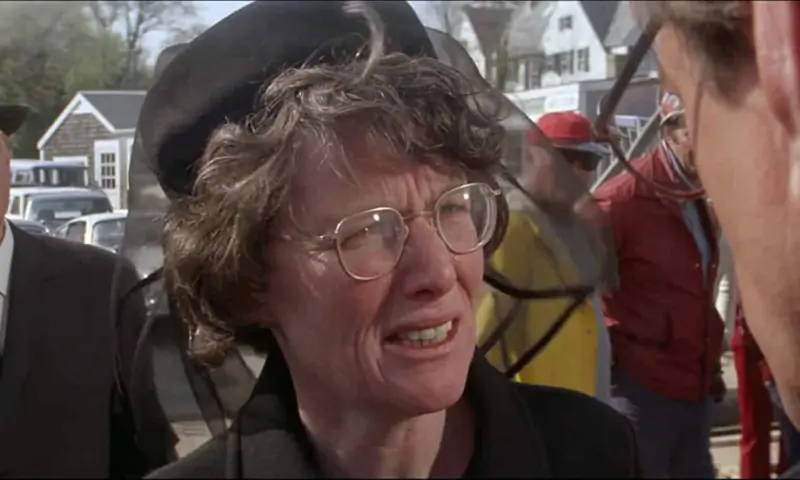 Jaws actor Lee Fierro dies of COVID-19 at 91!