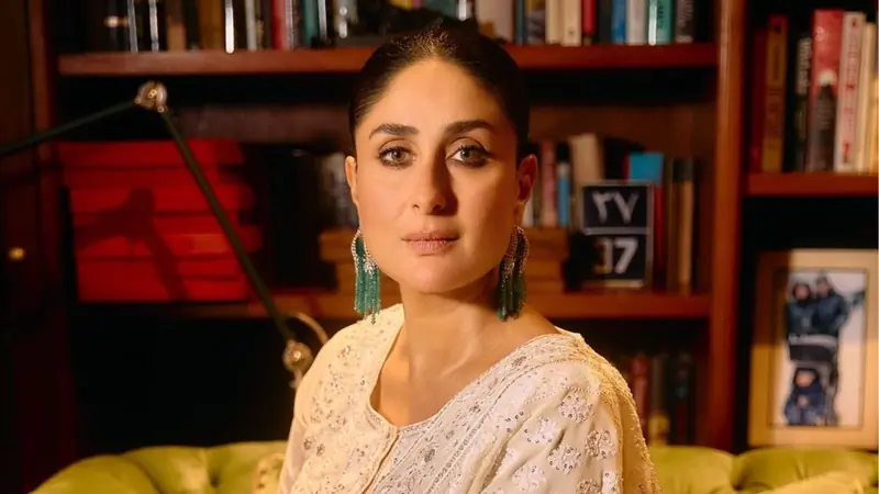 Kareena Kapoor flaunts ethnic elegance in latest Insta post; Fans say ...
