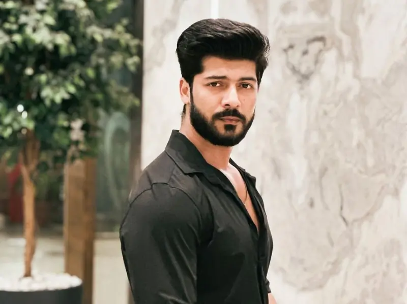 Sheezan Khan shares excitement of acting alongside CID's ACP Pradyuman ...