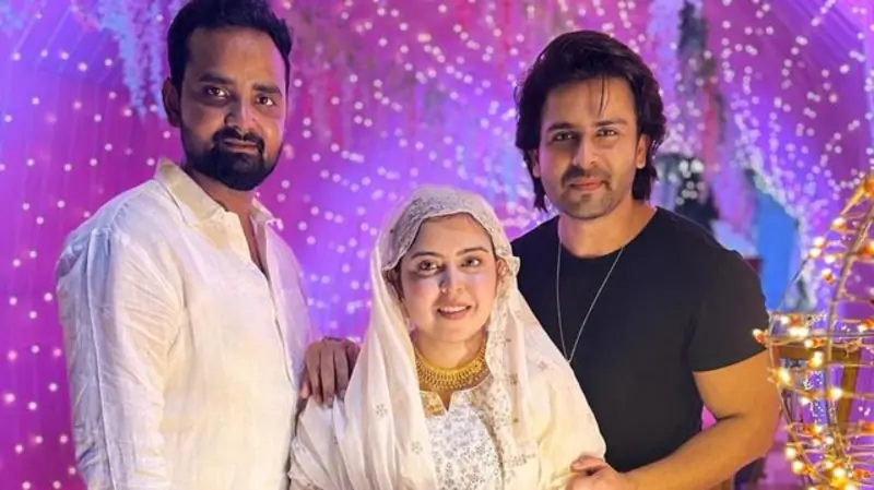 Shoaib Ibrahim’s sister, Saba Ibrahim, announces her pregnancy.