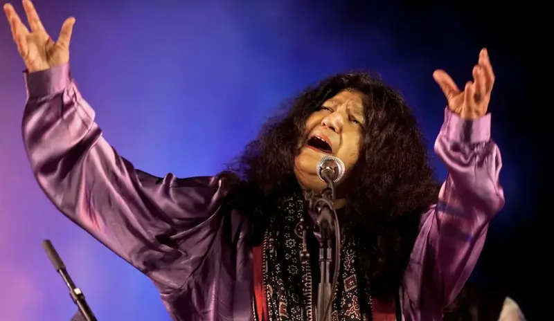 Tu Jhoom Singer Abida Parveen's Instagram Account Blocked in India, Sparking Controversy