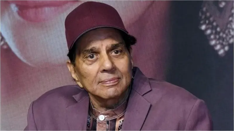 Veteran actor Dharmendra PASSES AWAY at the age of 89 after earlier false reports of his death