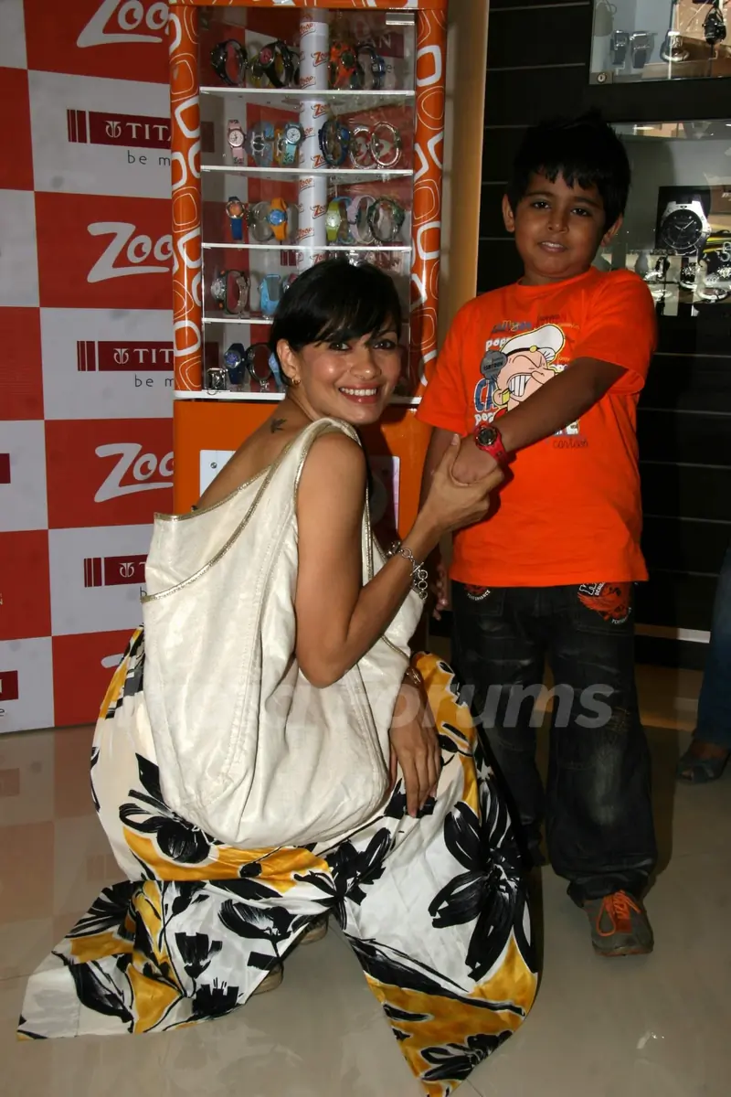 Former VJ Maria Goretti launches Zoop watches from Titan in Mumbai ...