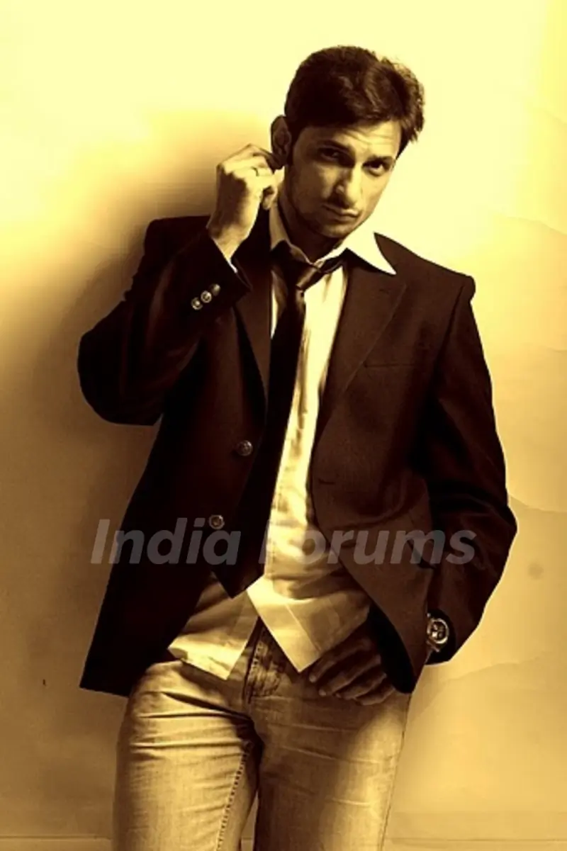 Rushad Rana Photo | 90105