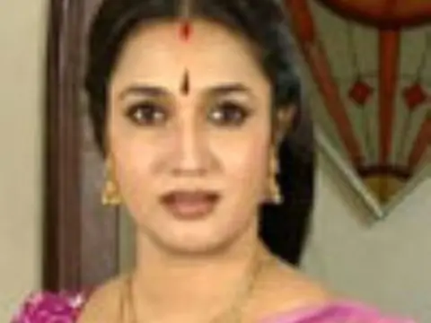 Suganya Height, Age, Family, Wiki, News, Videos, Discussion & More