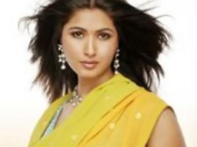 Divya Dwivedi Height, Age, Family, Wiki, News, Videos, Discussion & More