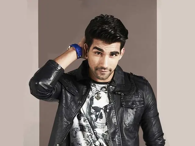 Rishi Dev Height, Age, Family, Wiki, News, Videos, Discussion & More