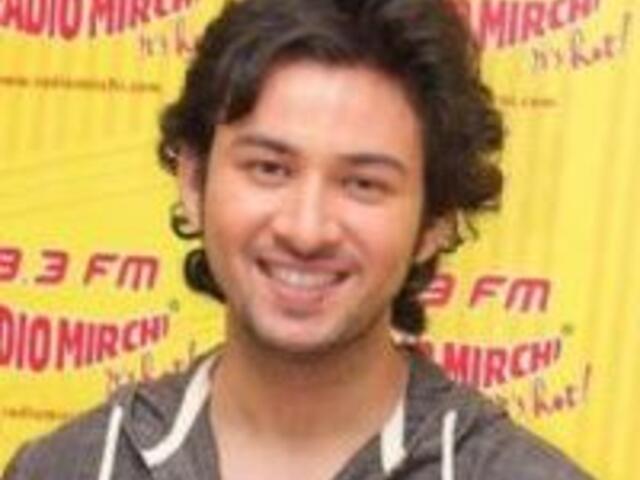 Dev Sharma Height, Age, Family, Wiki, News, Videos, Discussion & More