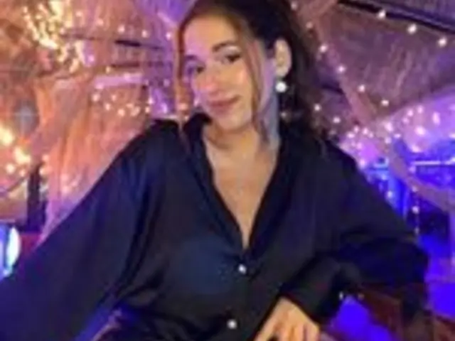 Eva Sharma Height, Age, Family, Wiki, News, Videos, Discussion & More