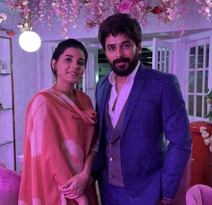 Mere Damad (Hum TV) Noor Khan , Farhan Malhi , Humayoun Ashraf - Page 3